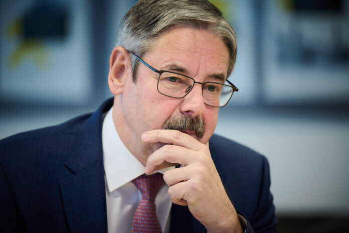 Erwin Hameseder: "Man spürt ein Zusammenrücken im Sektor"