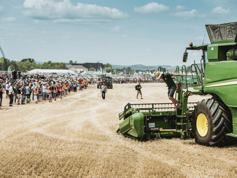 RWA und Lagerhaus feiern großen Feldtag - Raiffeisenzeitung
