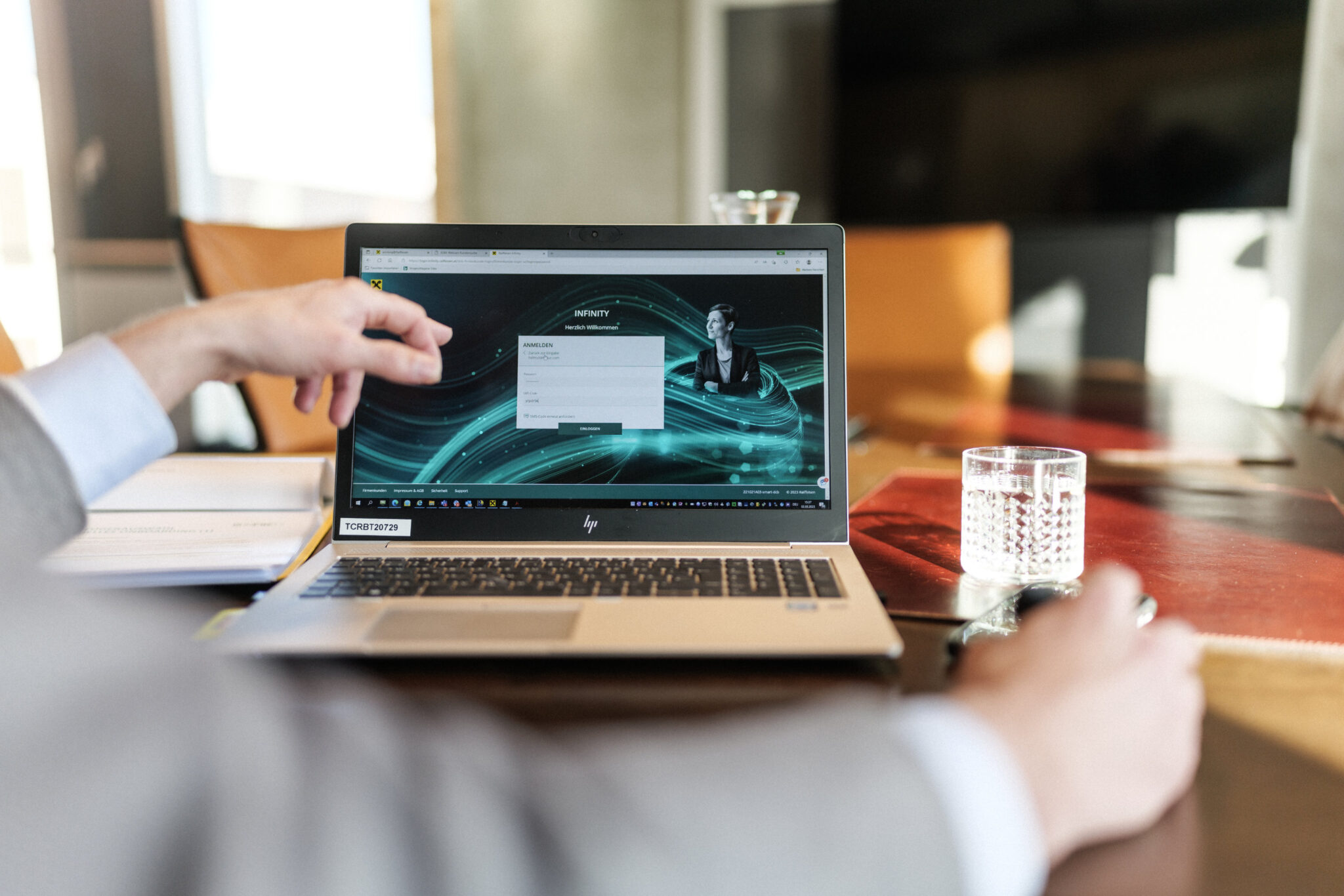 Infinity: Raiffeisen startet neues Portal für Business-Banking