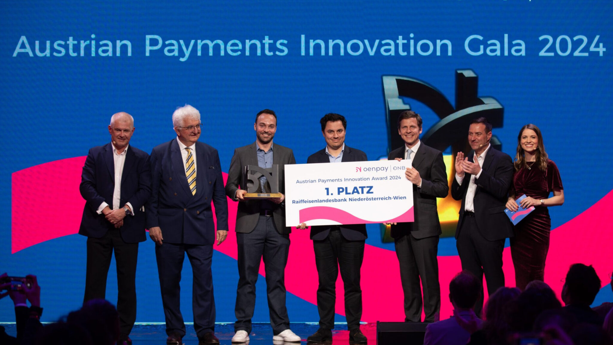 RLB NÖ-Wien erhält Austrian Payment Innovation Award - Raiffeisenzeitung