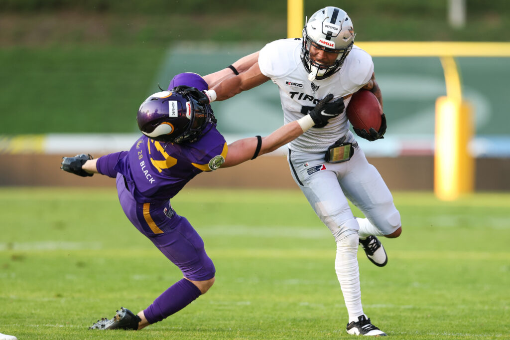 Nick Kleinhansl: Zwischen Raiffeisen und Football-Feld - Raiffeisenzeitung