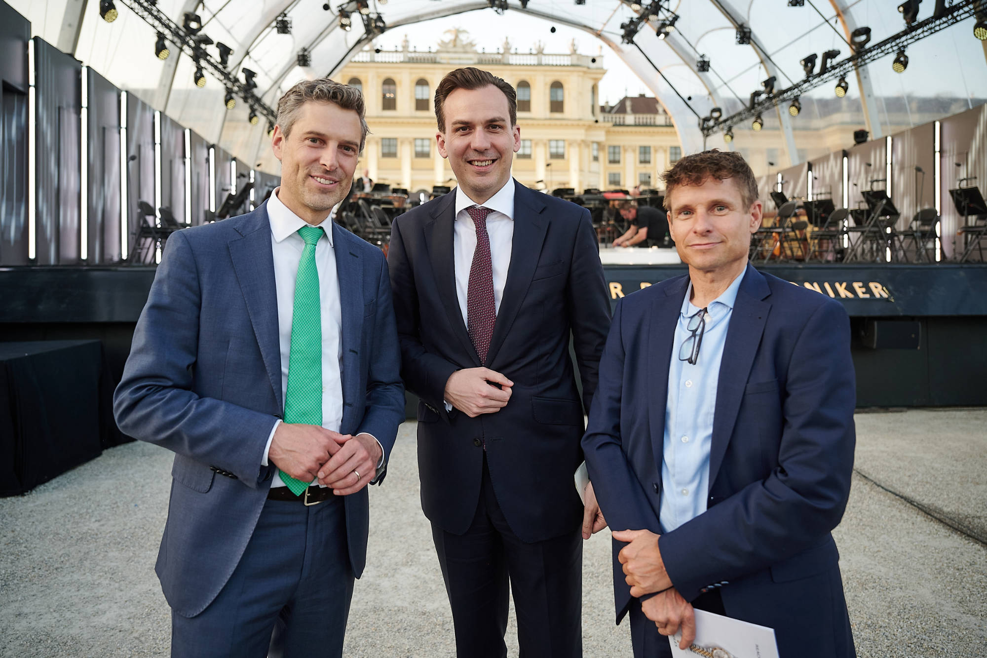 Raiffeisen Continuum lud zum Sommerlicher Wirtschaftsdialog - Raiffeisenzeitung